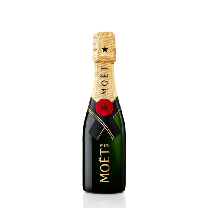 Mini 20cl Moet Champagne with Moet Branded Sippers